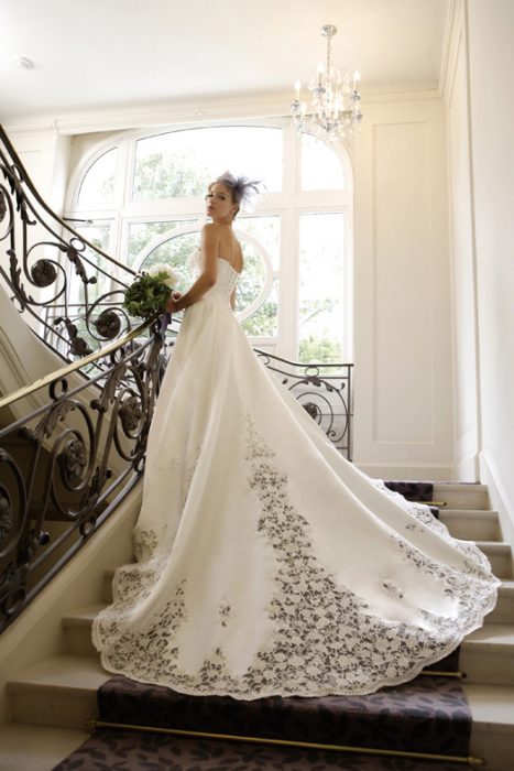 foursisandco_weddingdress05 | 【EARTH COLORS】海外ウェディング・海外挙式・フォトウェディング・結婚式